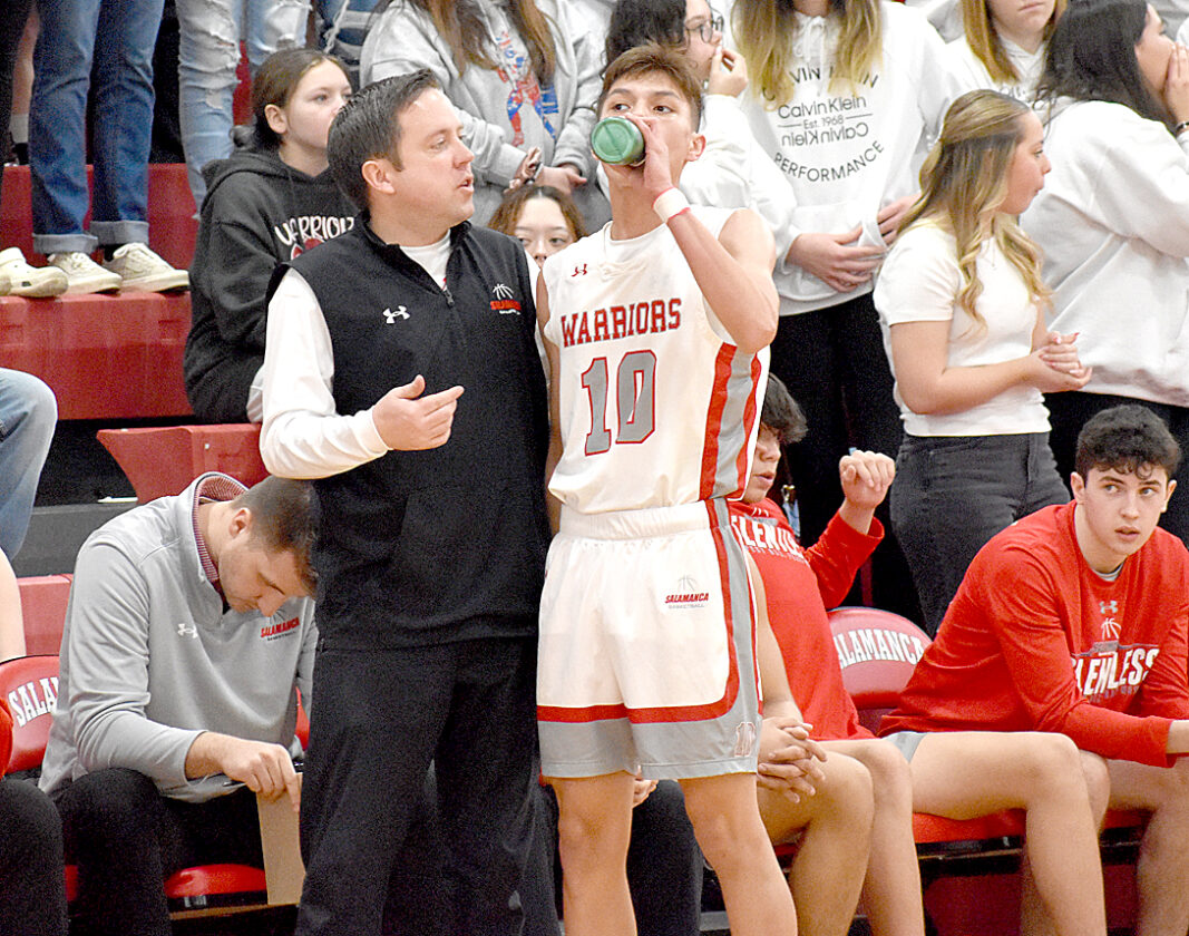 Bennett, Brown Earn Top D1 West Recognition | News, Sports, Jobs - Post ...